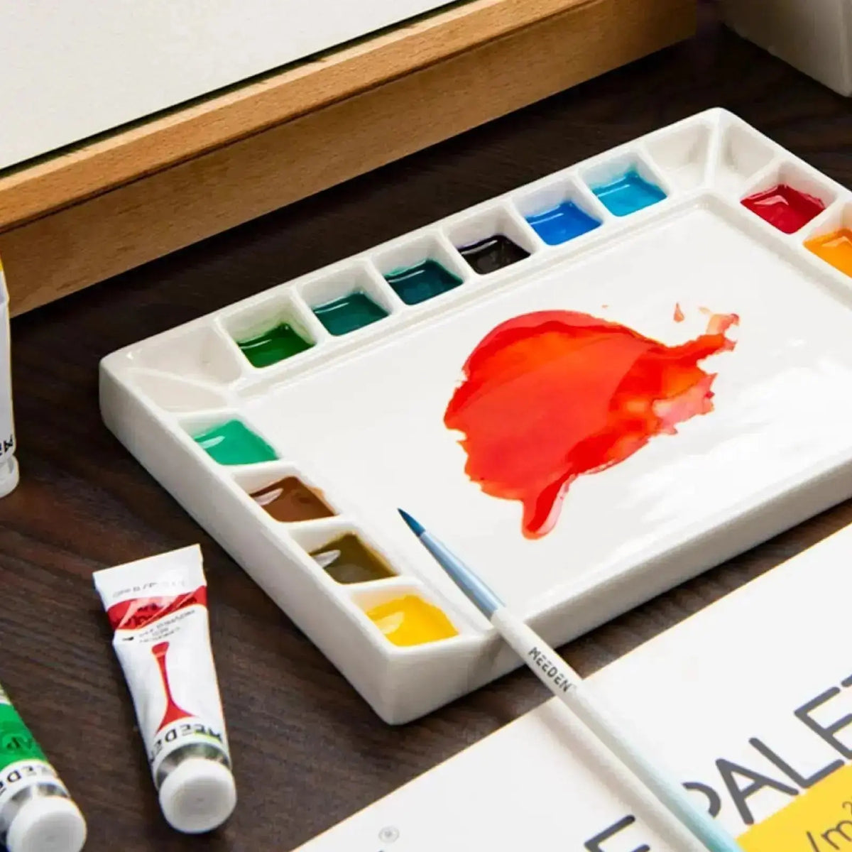 MEEDEN 18-Well Porcelain Ceramic Paint Palette - MEEDEN ART